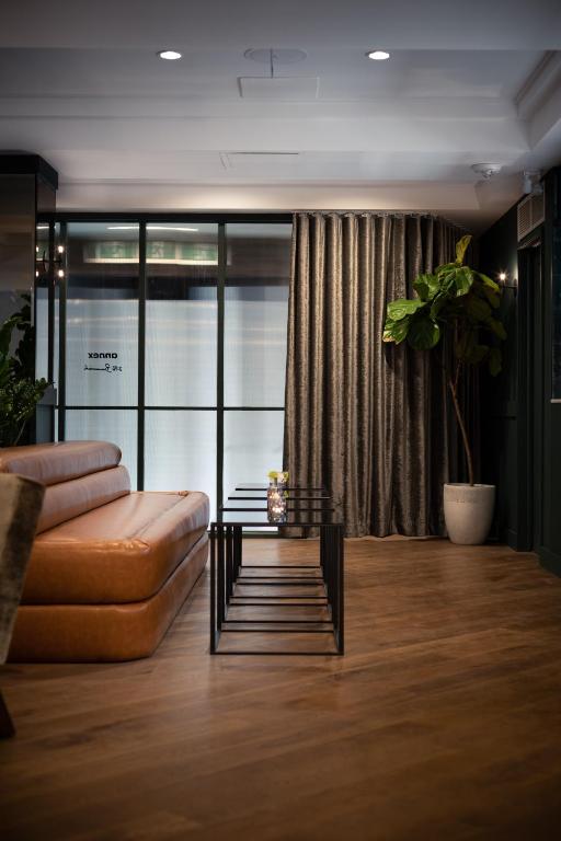 The Annex Hotel - DNA Hotels