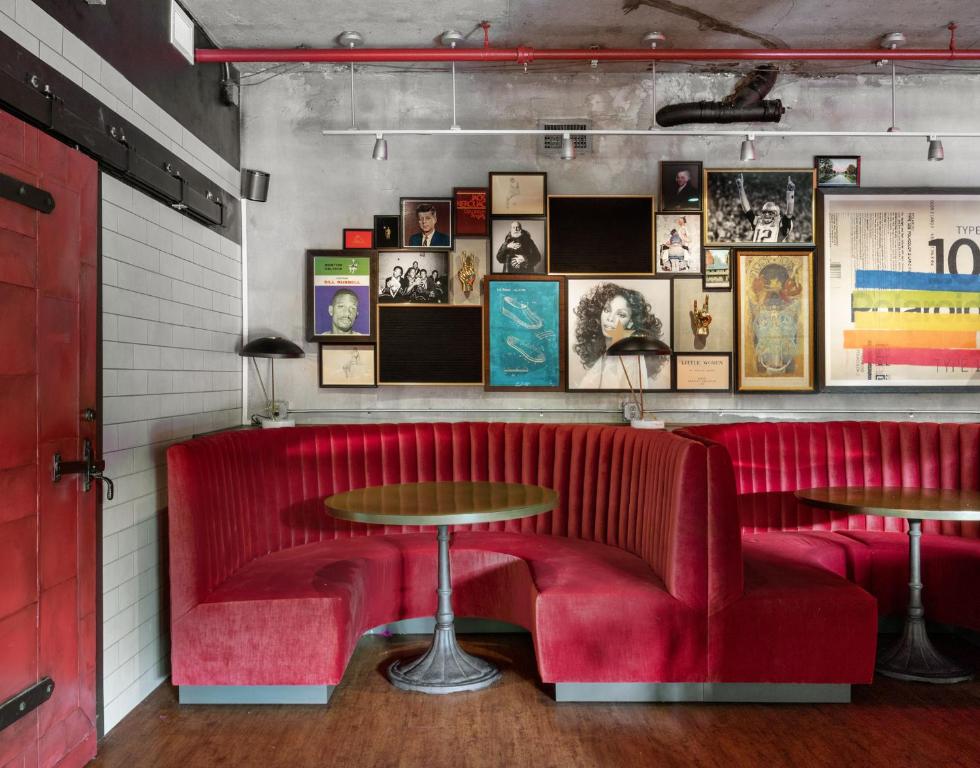 The Revolution Hotel - DNA Hotels