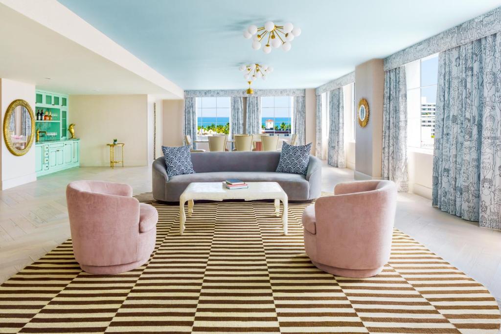 The Goodtime Hotel - DNA Hotels