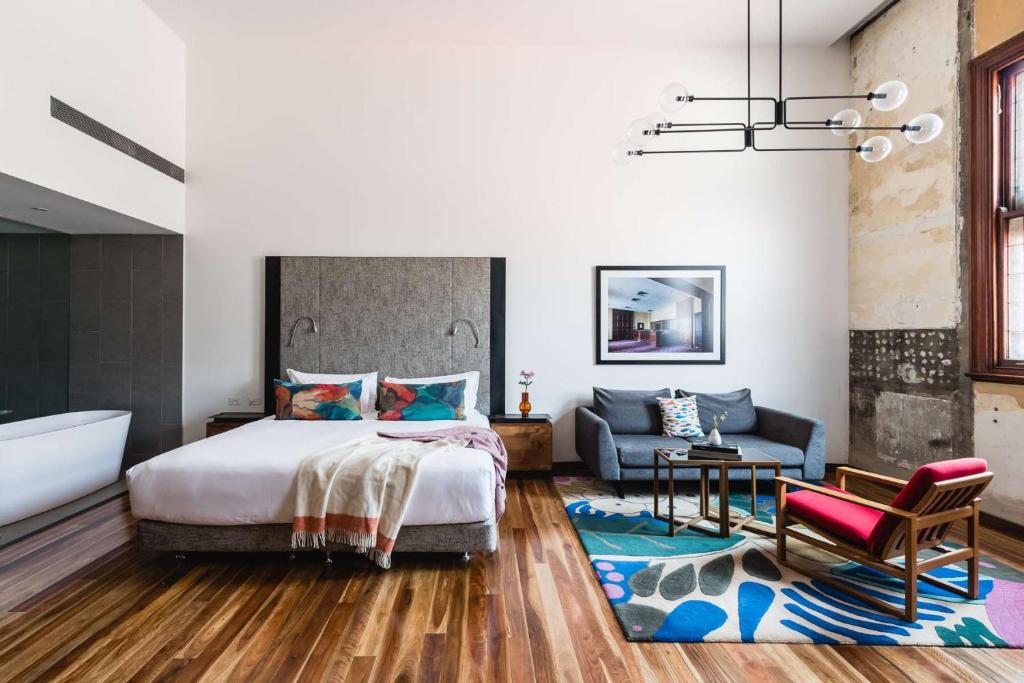 The Old Clare by Ode Hotels - DNA Hotels