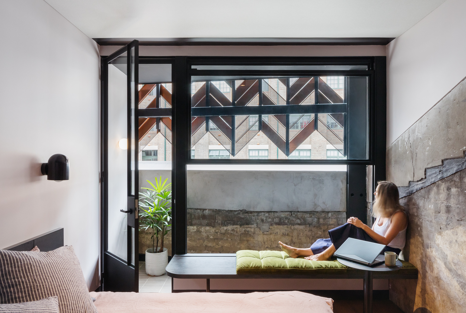 Paramount House Hotel - DNA Hotels