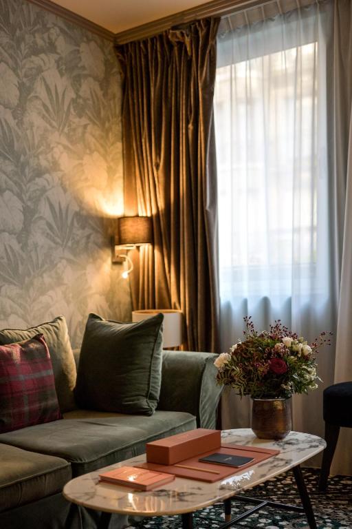 The One Alma Paris - DNA Hotels